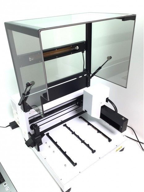 Corbett CAS-1200 Automated PCR System - Alternup Medical