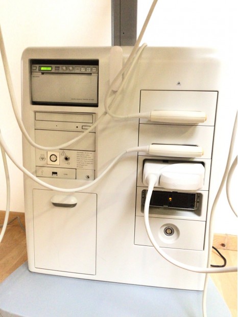 Philips HD11 XE Cardiac Ultrasound - Alternup Medical