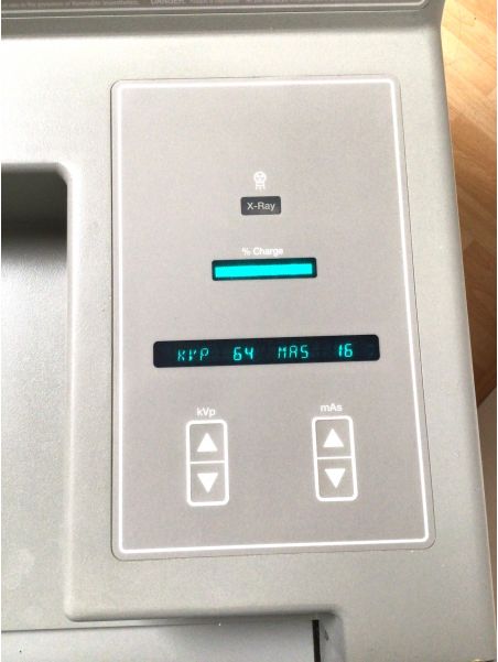 GE AMX4 Plus Portable X-Ray System - Alternup Medical