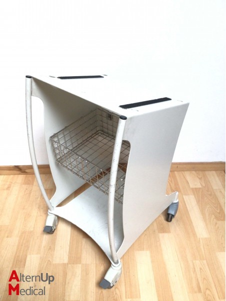 Lot of 5 Medical Trolleys - Alternup Medical
