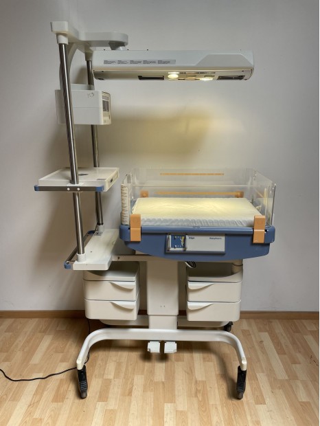 Drager Babytherm 8010 Infant Warmer - Alternup Medical