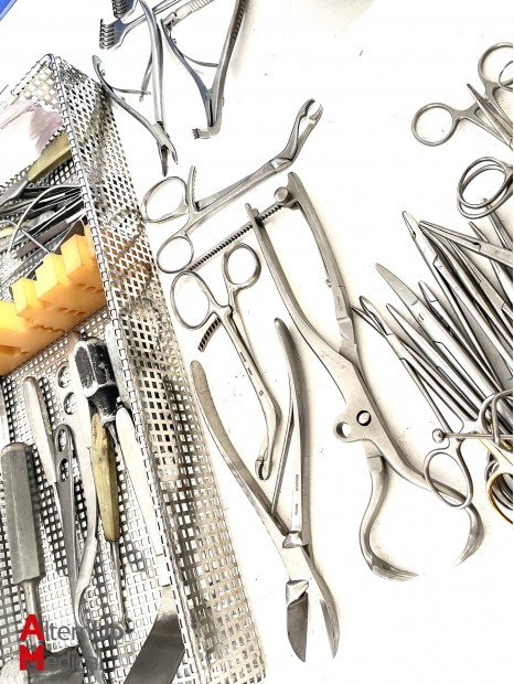 Instrumentation Set for Meniscus, Knee Foot Surgery - Alternup Medical